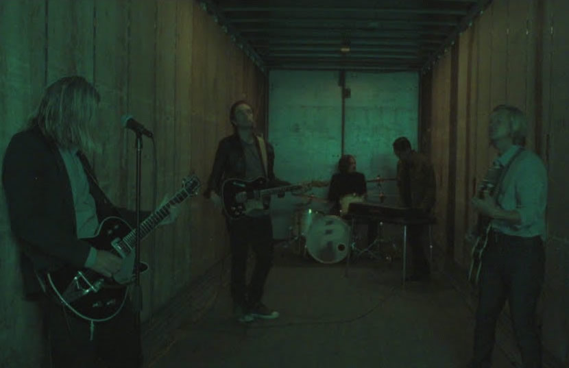 Switchfoot: interrobang | Ez az a nap! Magazin