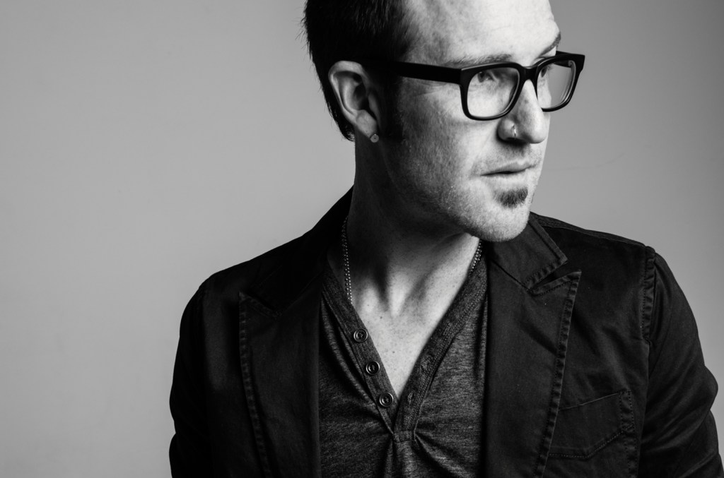 Ryan Stevenson | Ez az a nap! Magazin